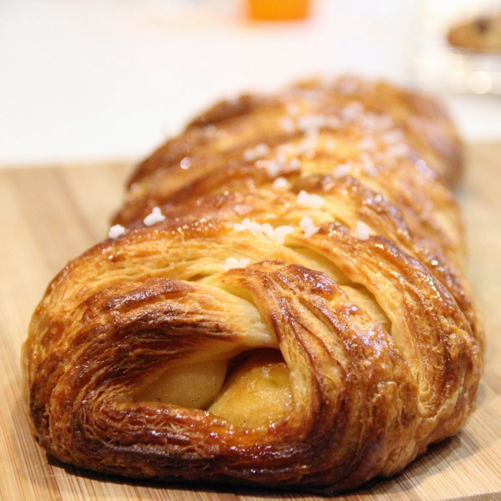 STRUDEL – Large Apple Cheese – Creation Food Company
